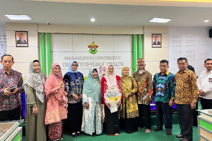Nur Rahma, Putri dari Almarhum Prof Wahyuddin Naro resmi Menyandang ...